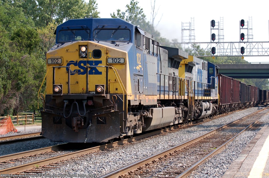 E725-07 westbound with CSXT 102(AC44CW) & CSXT 294(AC44CW)